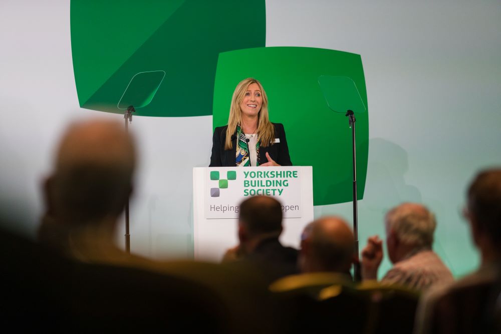 Millions miss out on covering the cost of Christmas | YBS